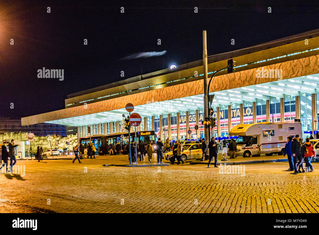 Termini station rome Banque de photographies et d’images à haute ...