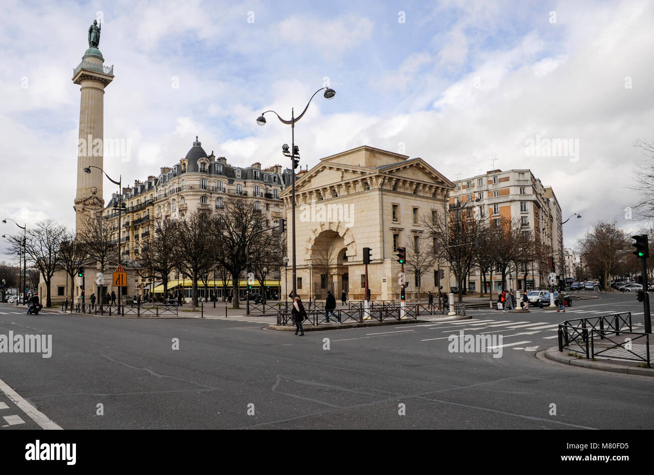 PARIS FRANCE - PLACE DE LA NATION - PLACE DU TRÔNE - PAVILLON DE ...