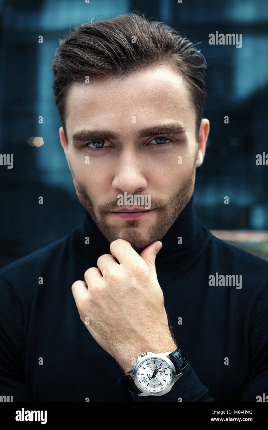 Male model Banque de photographies et d’images à haute résolution - Alamy