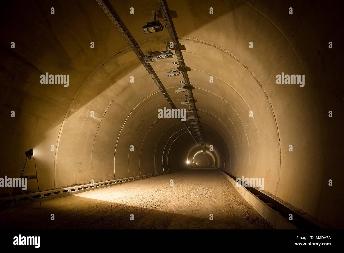 Travaux de chantier souterrain tunel Banque de photographies et d ...