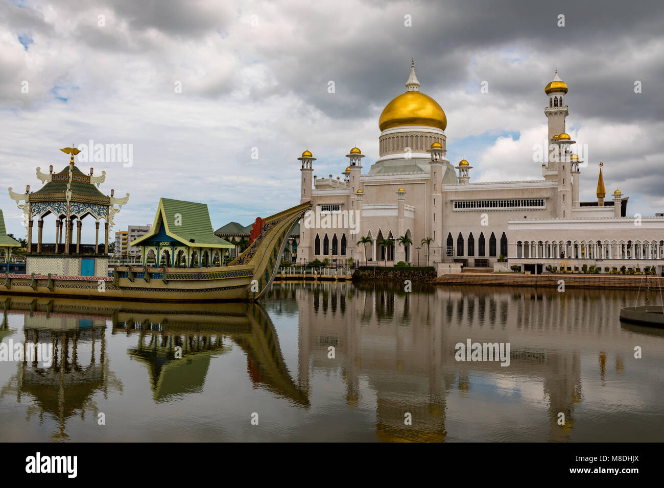 Brunéi Darussalam Bandar Seri Begawan sultan Omar Ali Saifuddien Mosque ...