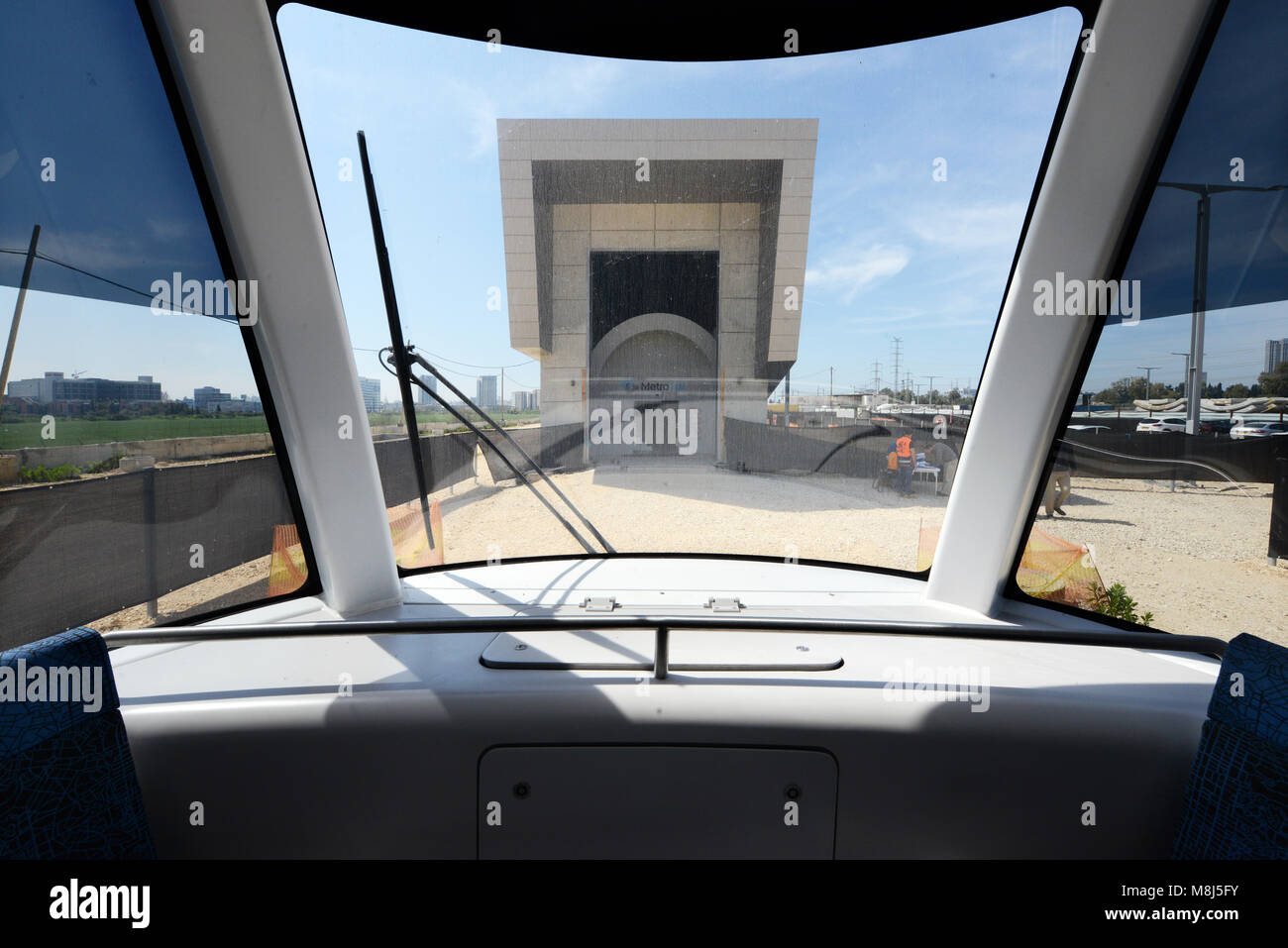 Metro Centre Israël En construction-lignes de transport urbain Photo ...