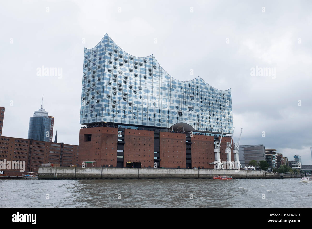 Hamburg opera house Banque de photographies et d’images à haute ...