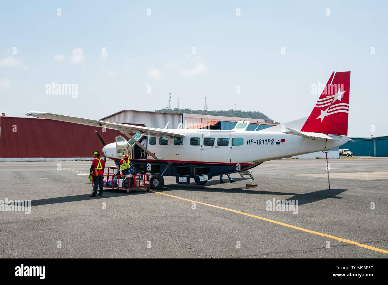 La ville de Panama, Panama - Mars 2018 : avion, hélice Cessna 208 EX d ...