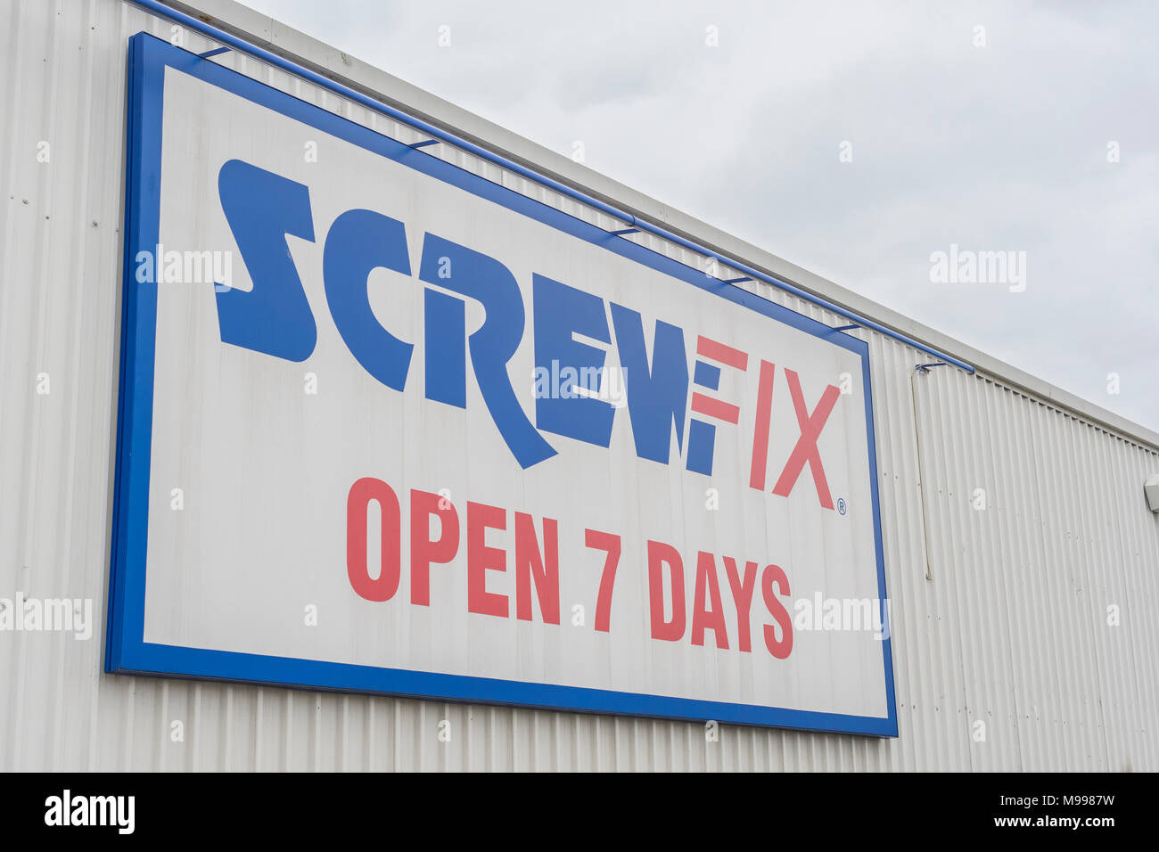 Logo screwfix Banque de photographies et d’images à haute résolution ...