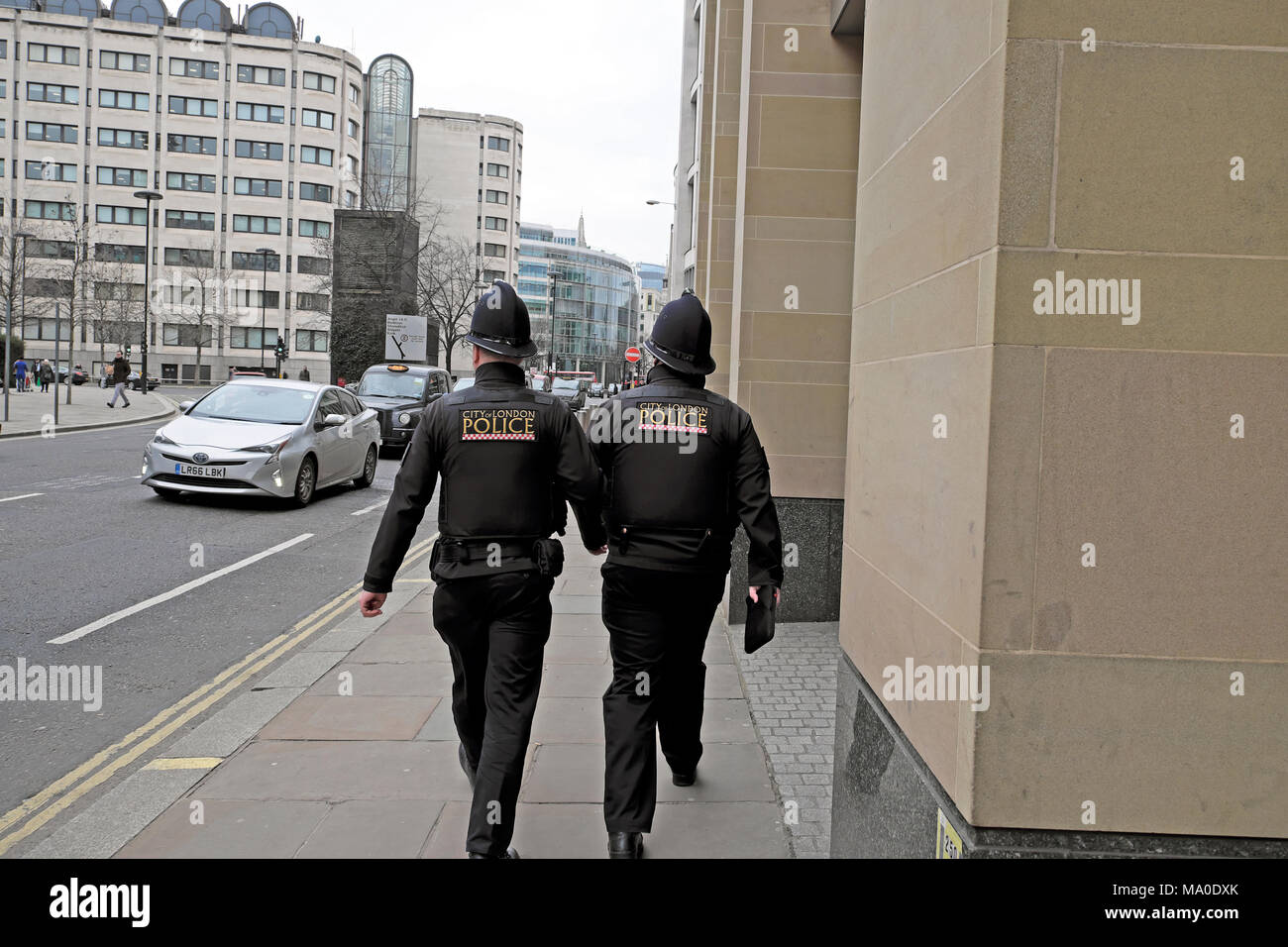 Policier anglais en uniforme Banque de photographies et d’images à ...