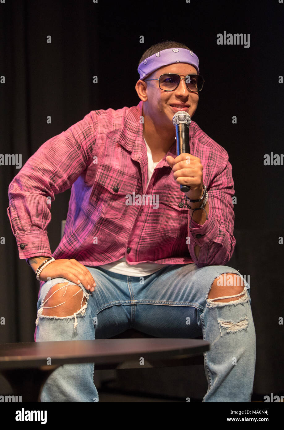 Latin star daddy yankee Banque de photographies et d’images à haute ...