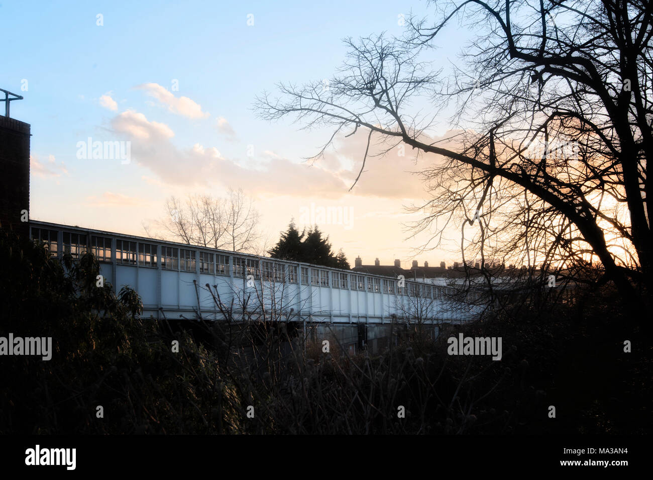 Station d'upney Banque de photographies et d’images à haute résolution ...