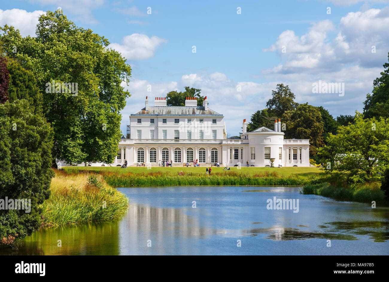 Résidence Royale, Frogmore House Frogmore Estate, Windsor, Berkshire ... Résidence Royale, Frogmore House Frogmore Estate, Windsor, Berkshire ...