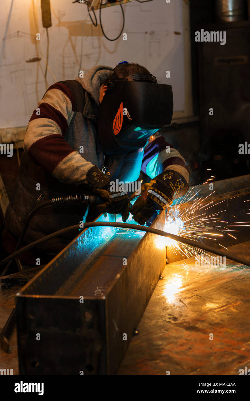 Soudure à l'arc Banque de photographies et d’images à haute résolution ...