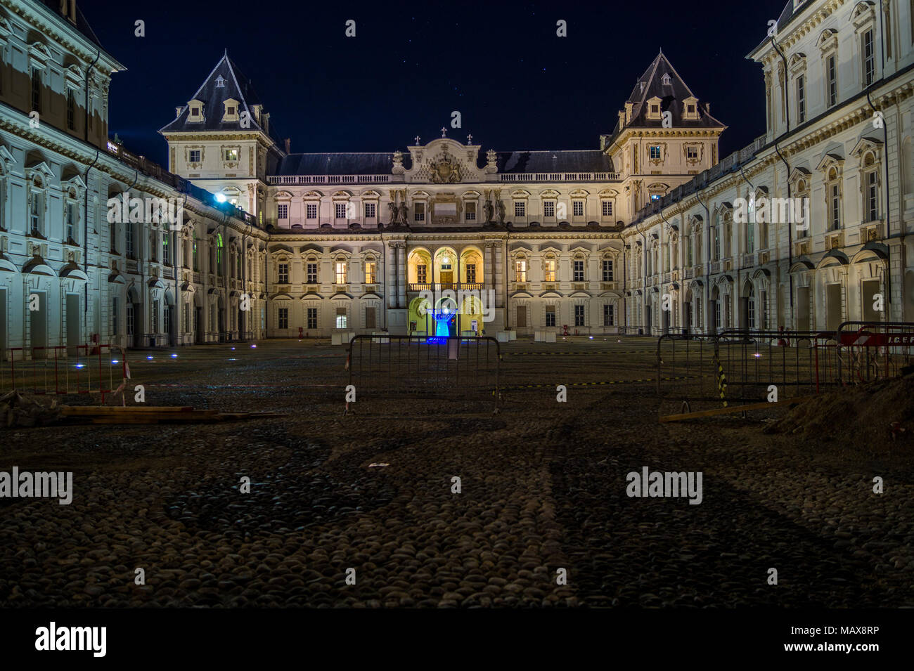 Architecture moderne turin Banque de photographies et d’images à haute ...