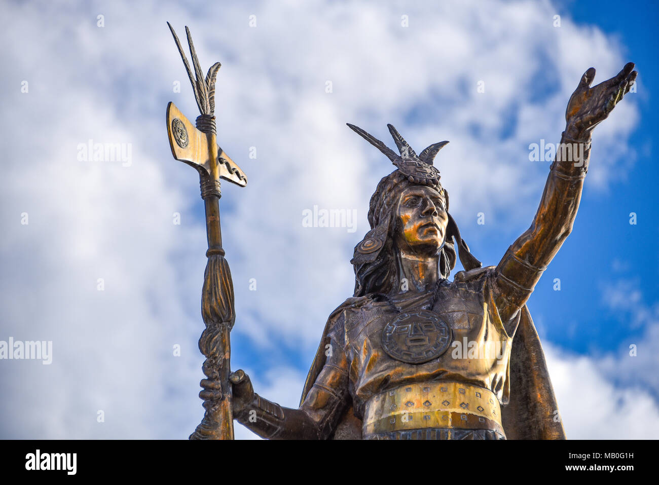 Statue de la 'Inca Pachacuti' dans la Plaza de Armas, Cusco, Pérou ...