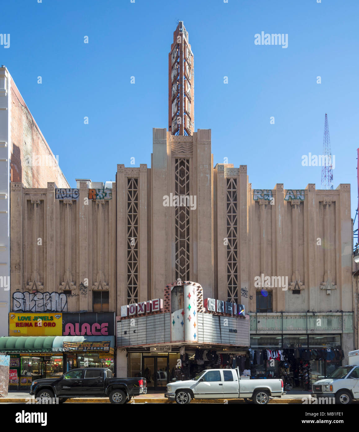 Roxie cinema Banque de photographies et d’images à haute résolution - Alamy