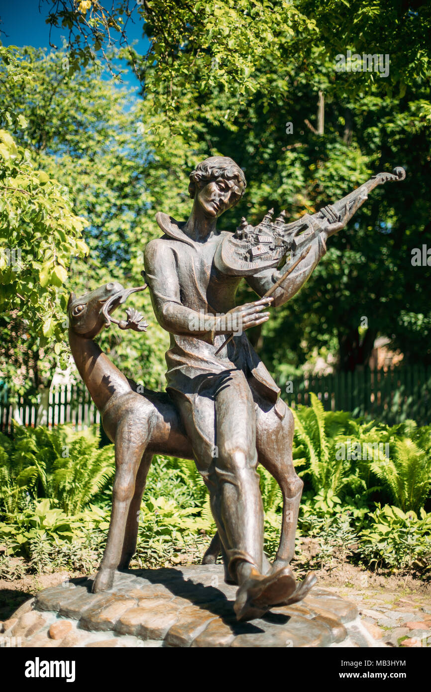 Minsk, Belarus. Monument à Marc Chagall Zakharovich en été journée ...