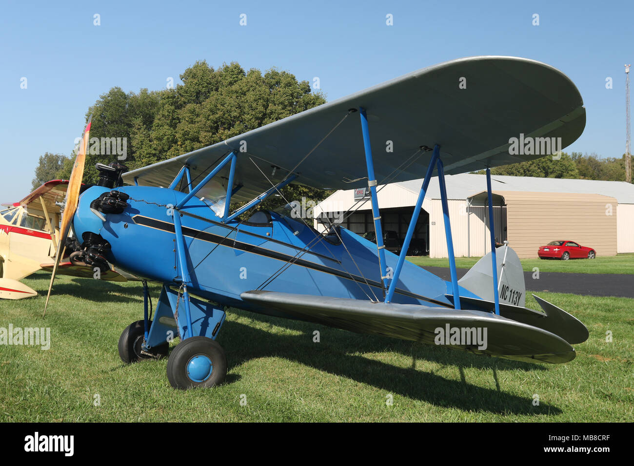 Avion classique waco Banque de photographies et d’images à haute ...