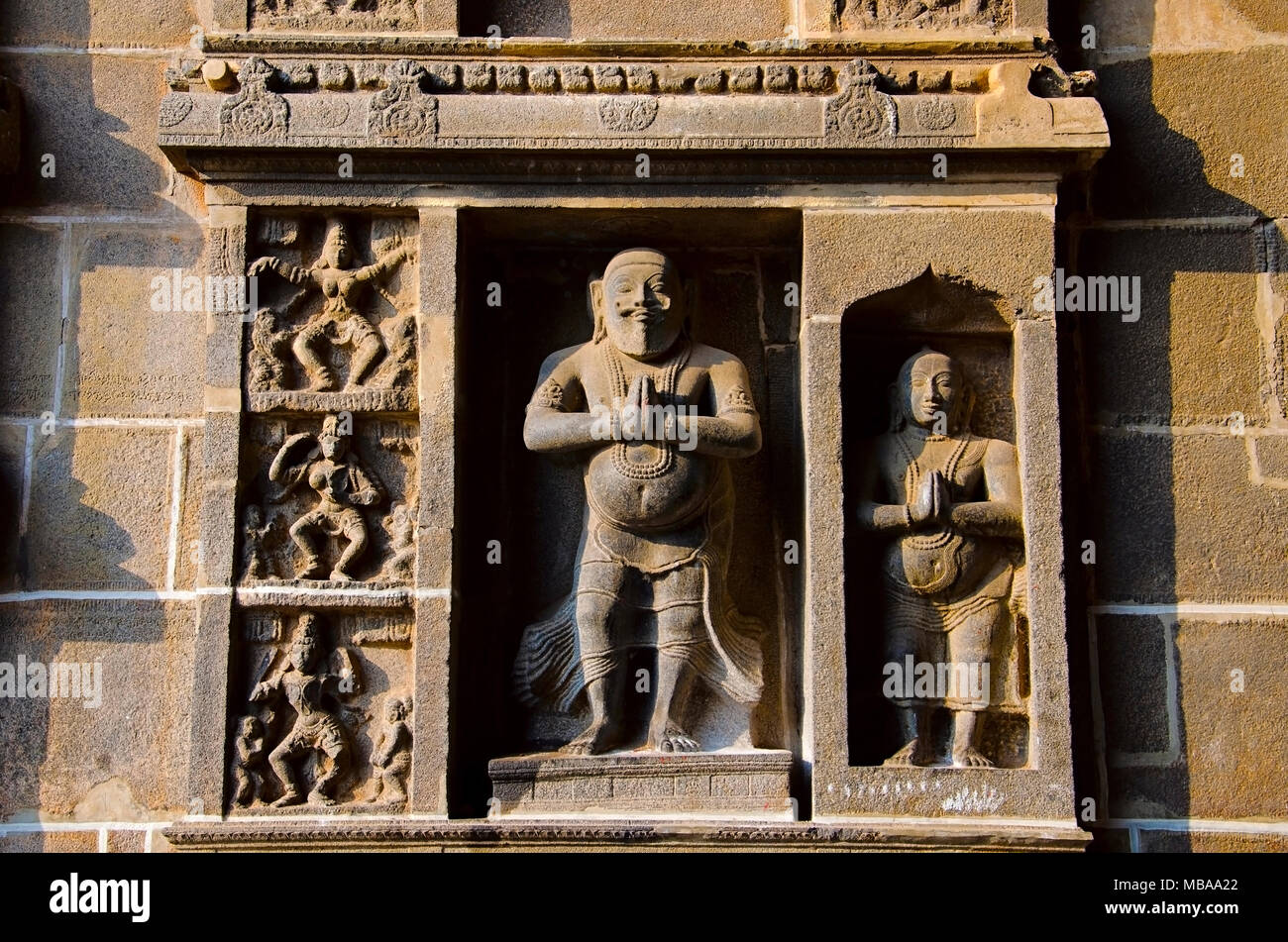 Dancing lord shiva statue nataraja Banque de photographies et d’images ...