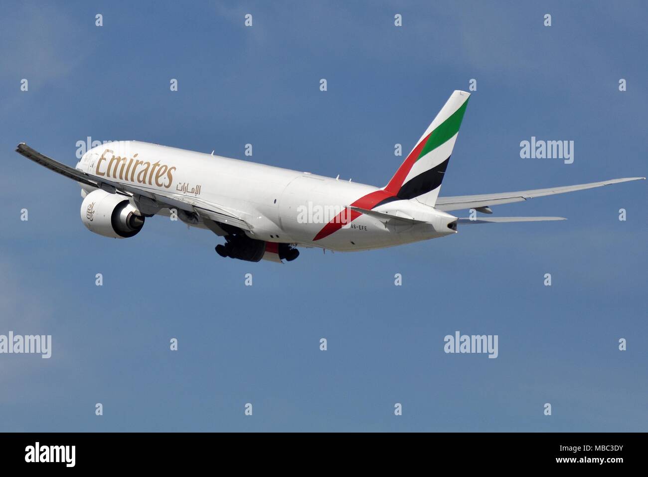 Boeing 777 200f Banque de photographies et d’images à haute résolution ...