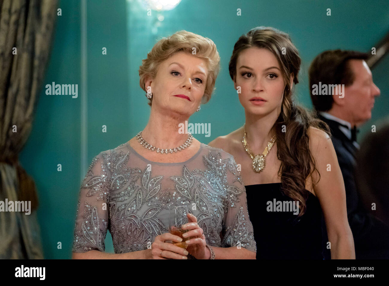 Il ÉTAIT UNE FOIS UN PRINCE, de gauche : Colleen Winton, Kayla Wallace ...