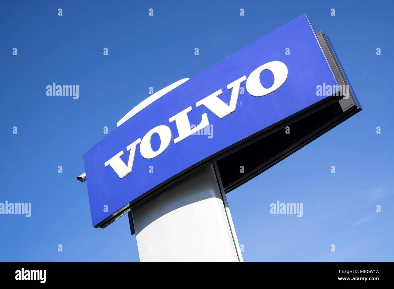 Concessionnaire volvo Banque de photographies et d’images à haute ...