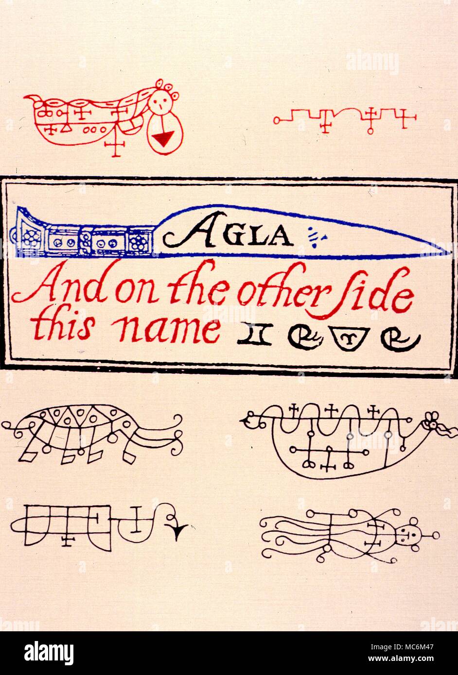 Le couteau de la sorcellerie avec le mot magique 'Agla'' sur la lame ...