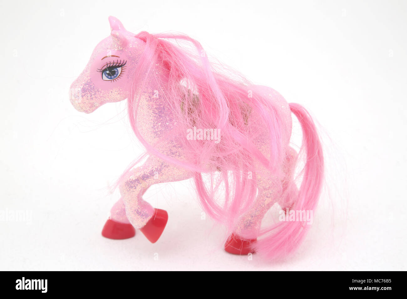 Cheval rose Banque de photographies et d’images à haute résolution - Alamy