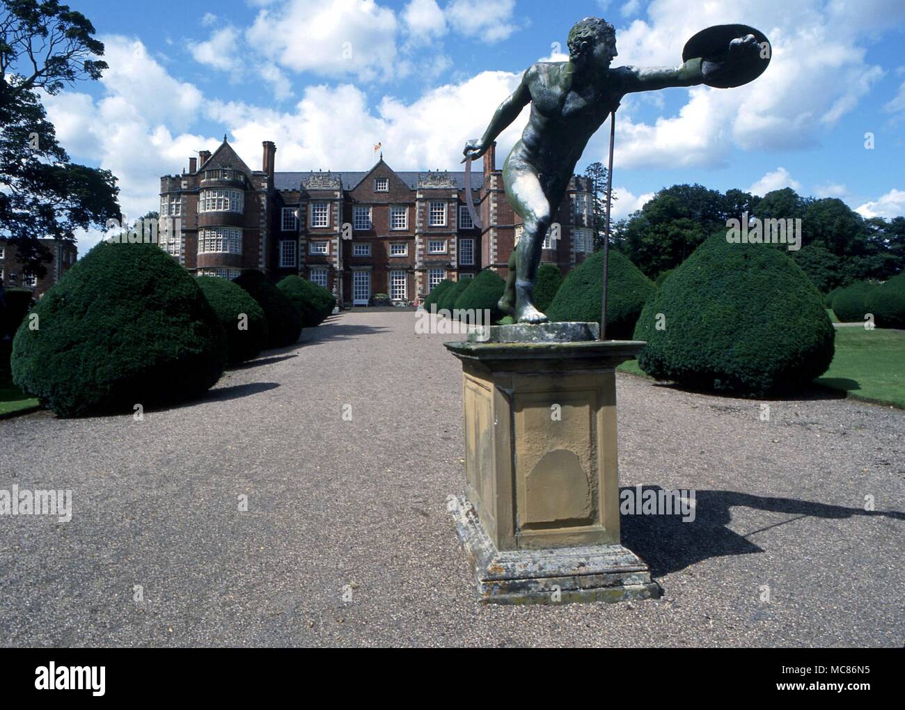 Screaming Skulls Burton Agnes Hall, a dit être hanté par Anne Griffith ...