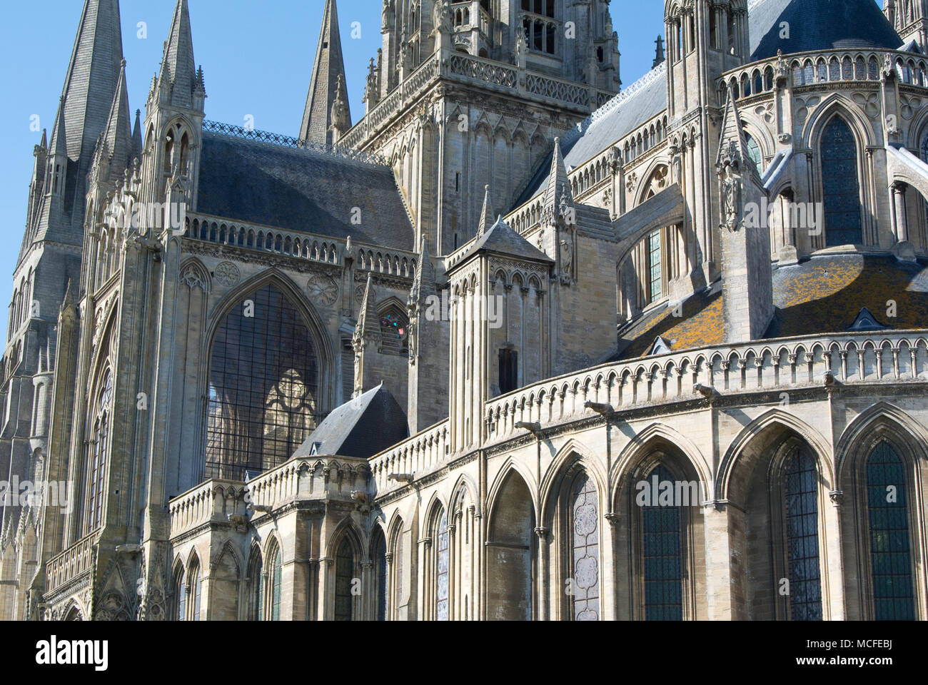 Cathedrale notre dame de bayeux Banque de photographies et d’images à haute résolution - Alamy