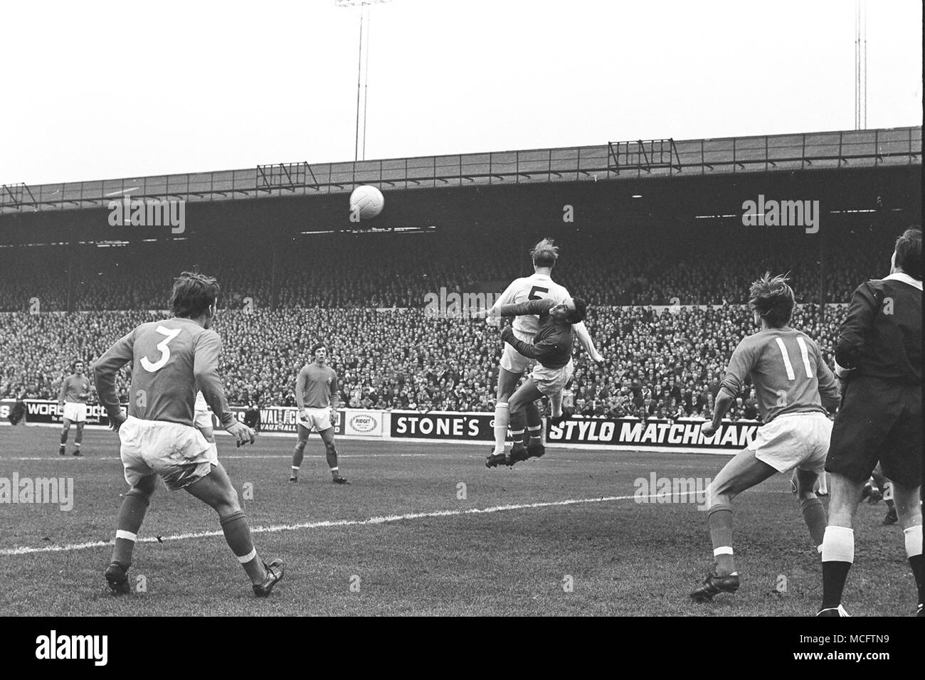 Blackpool v leeds united Banque de photographies et d’images à haute ...