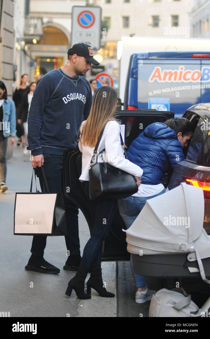 Alessia elefante Banque de photographies et d’images à haute résolution ...