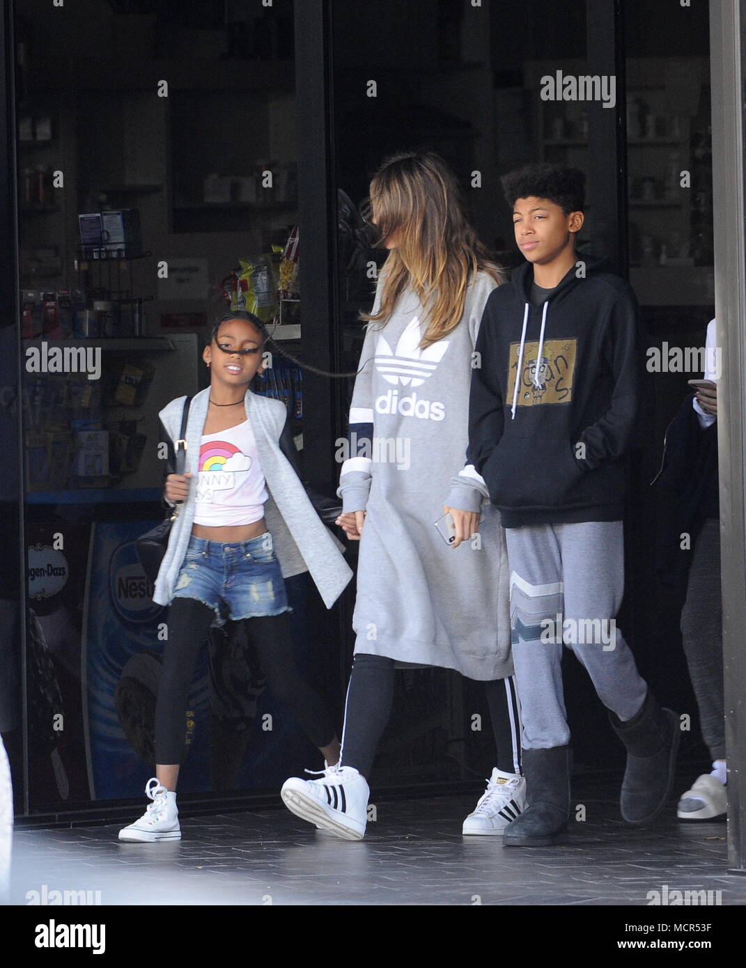 Heidi klum and henry gunther ademola dashtu samuel Banque de ...