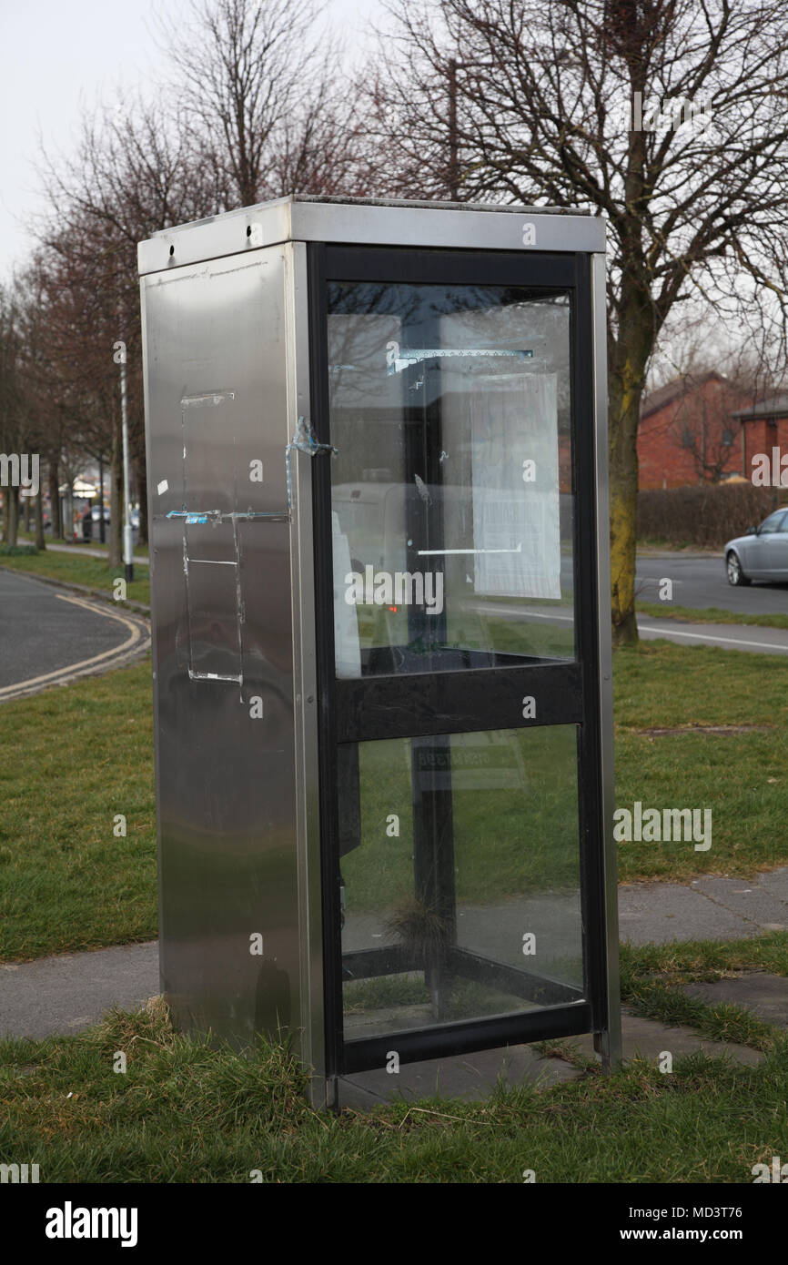 Cabine de téléphone Banque de photographies et d’images à haute ...