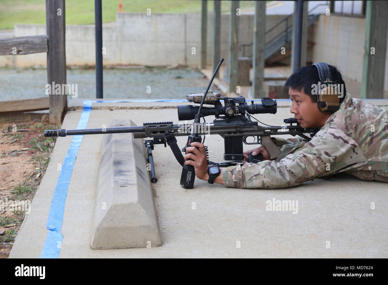 Sniper elite Banque de photographies et d’images à haute résolution - Alamy