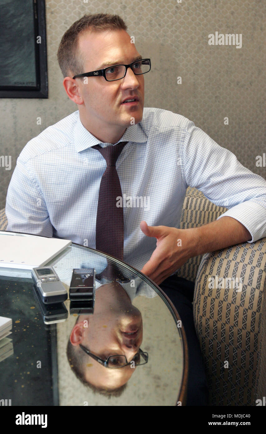 Daniel kretinsky Banque de photographies et d’images à haute résolution ...