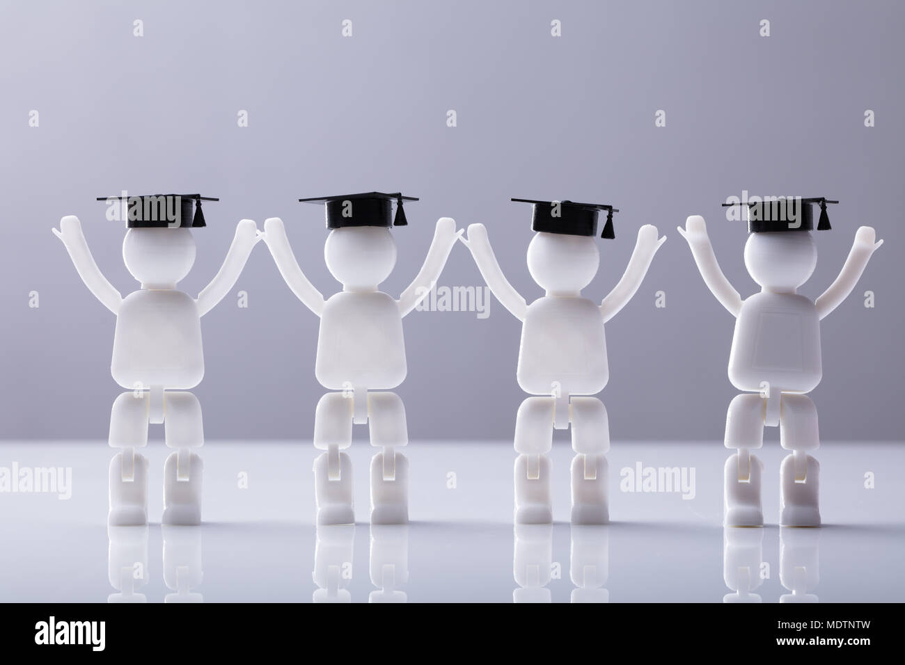 Collage of graduation cap Banque de photographies et d’images à haute ...