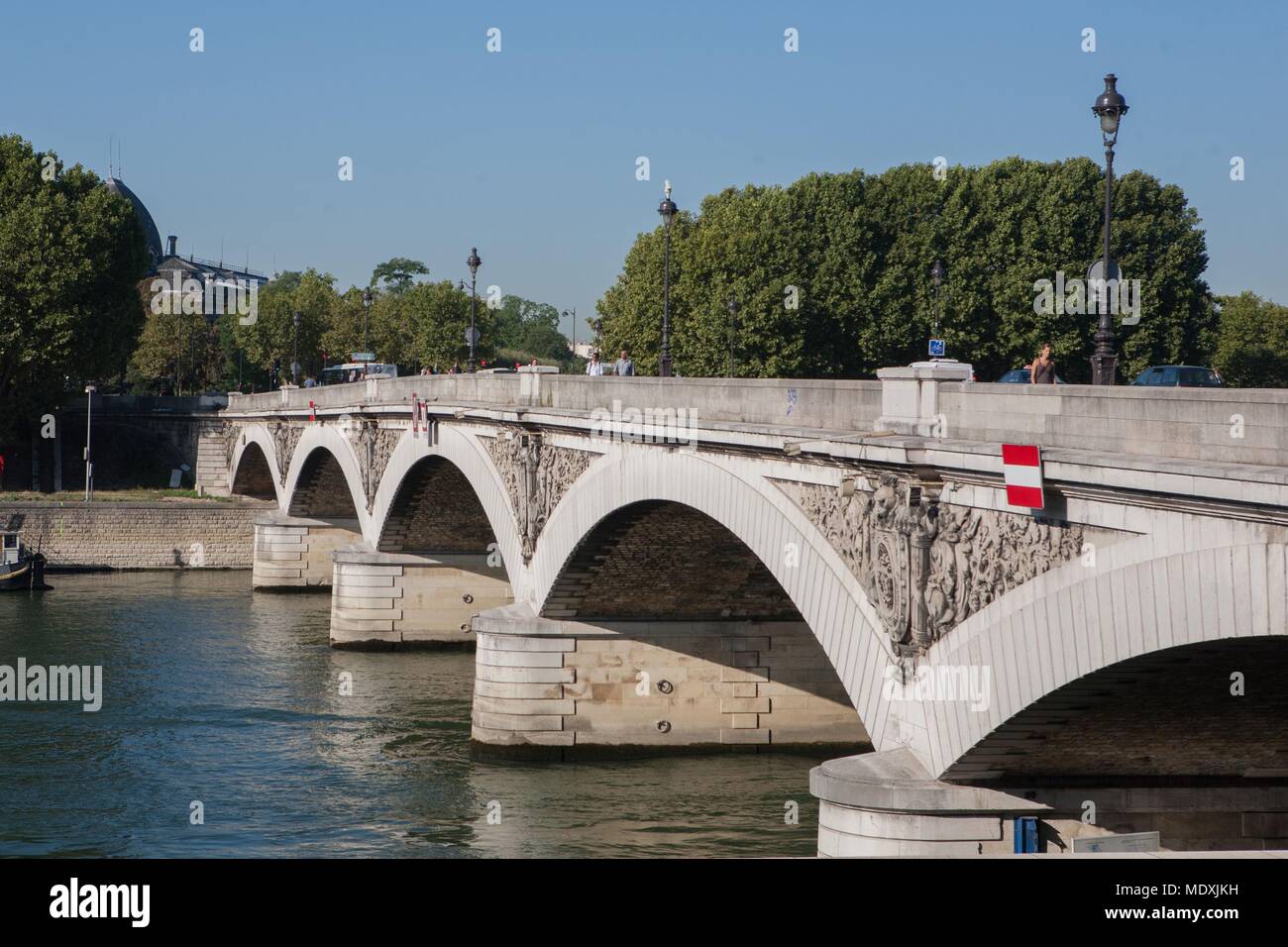 Pont austerlitz Banque de photographies et d’images à haute résolution ...