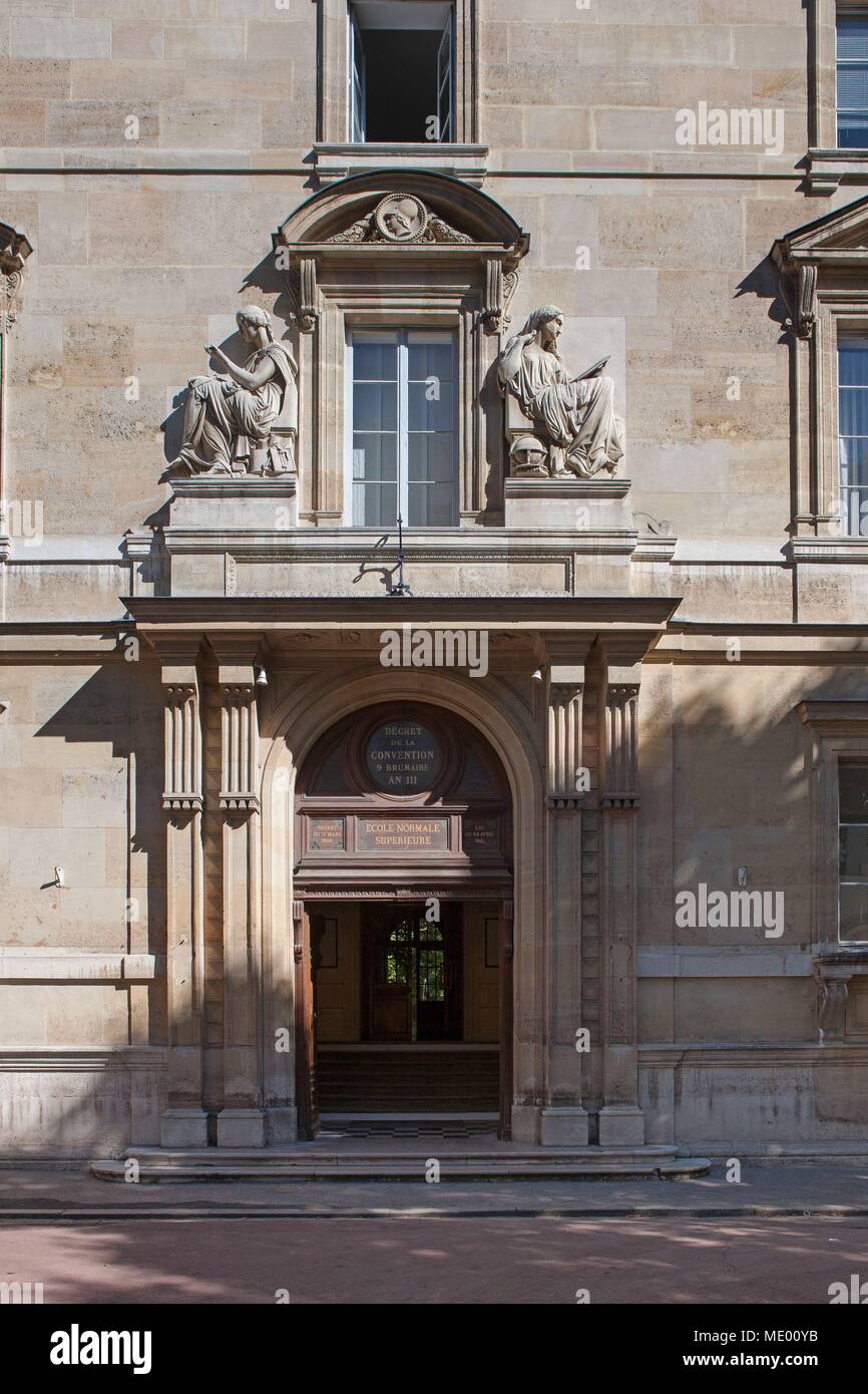 Paris, 5ème arrondissement, rue d'ulm, l'Ecole Normale Supérieure ...