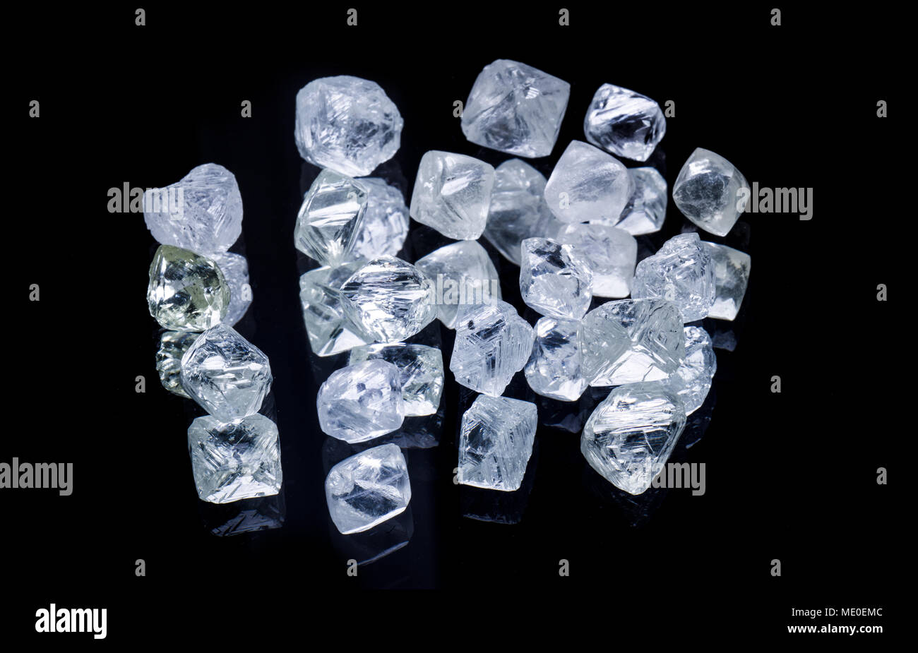 Diamants herkimer Banque de photographies et d’images à haute résolution - Alamy
