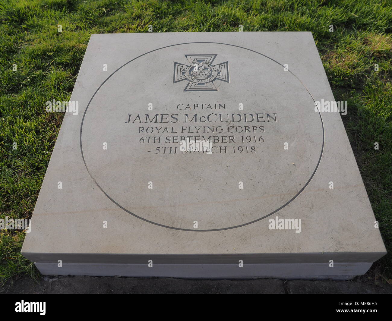 Sheerness, Kent, UK. 21 avril, 2018. Un nouveau monument à WW1 fighter ...