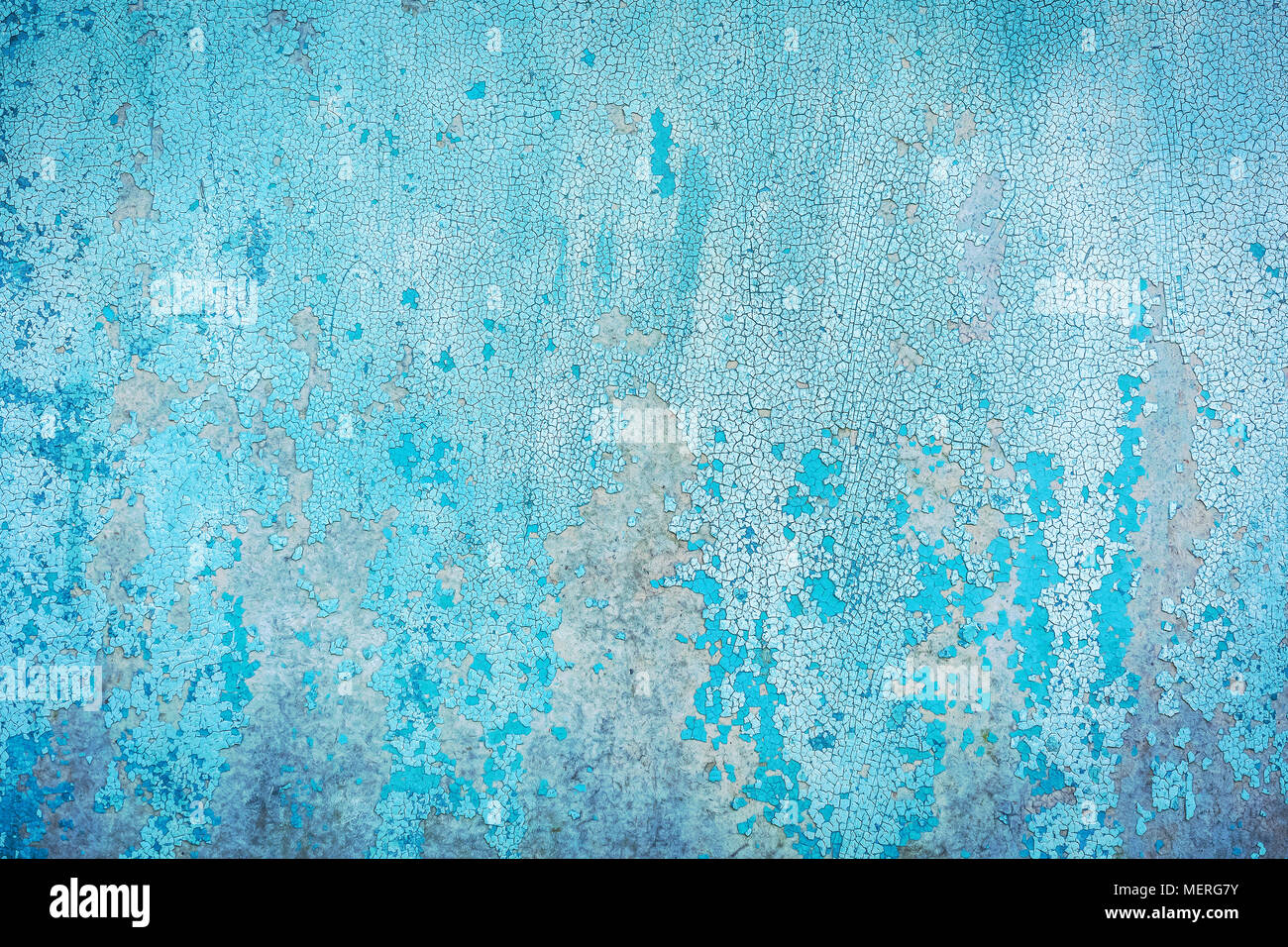 La texture de la peinture qui s'écaille sur la tôle de fer. La vieille ...