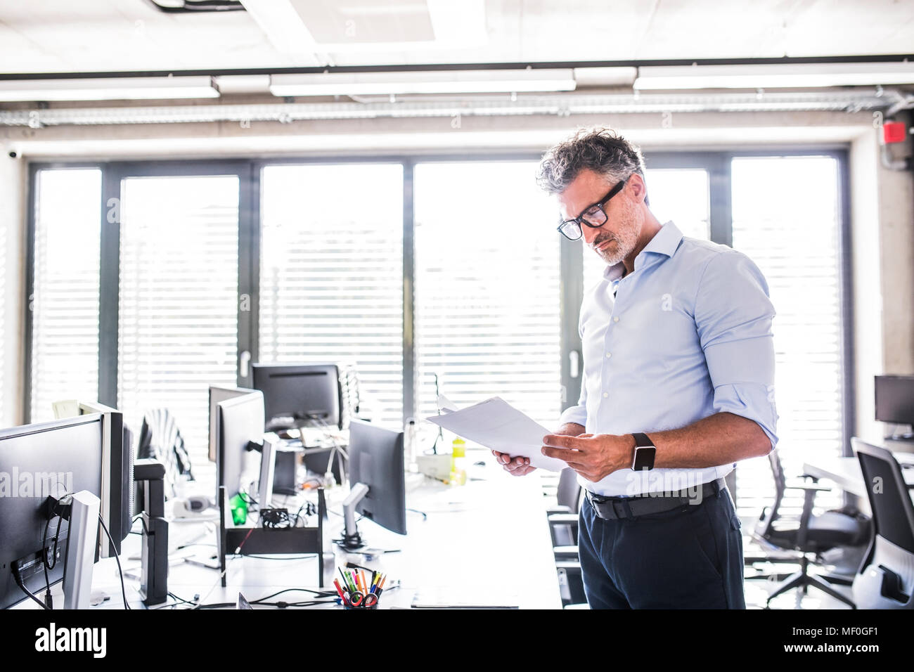 Savoir lire Banque de photographies et d’images à haute résolution - Alamy