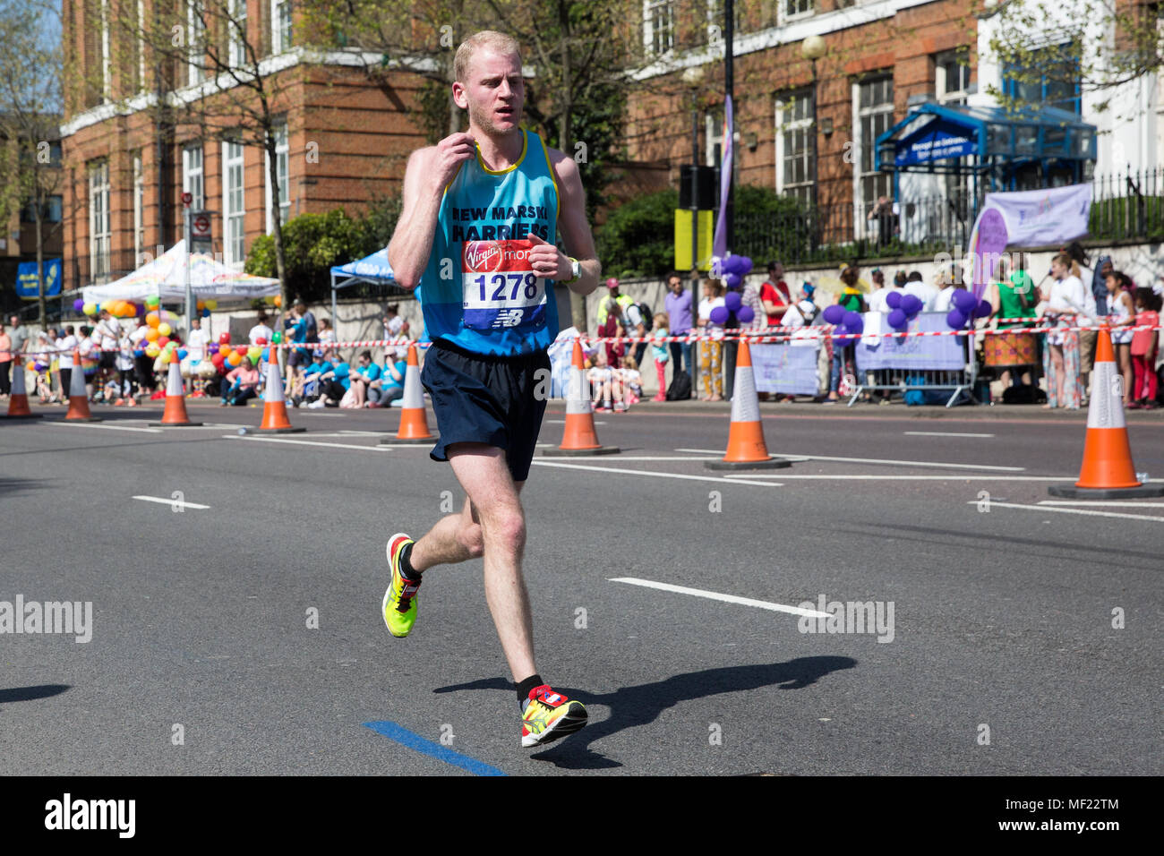Lewis gamble thompson Banque de photographies et d’images à haute ...