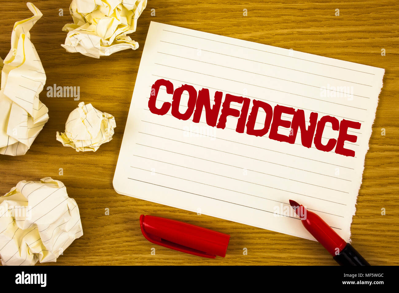 L'écriture de texte mot confiance. Concept d'affaires pour ne jamais ...