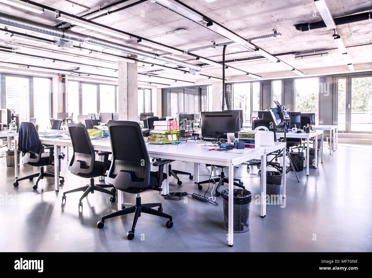 Bureaux en open space Banque de photographies et d’images à haute ...