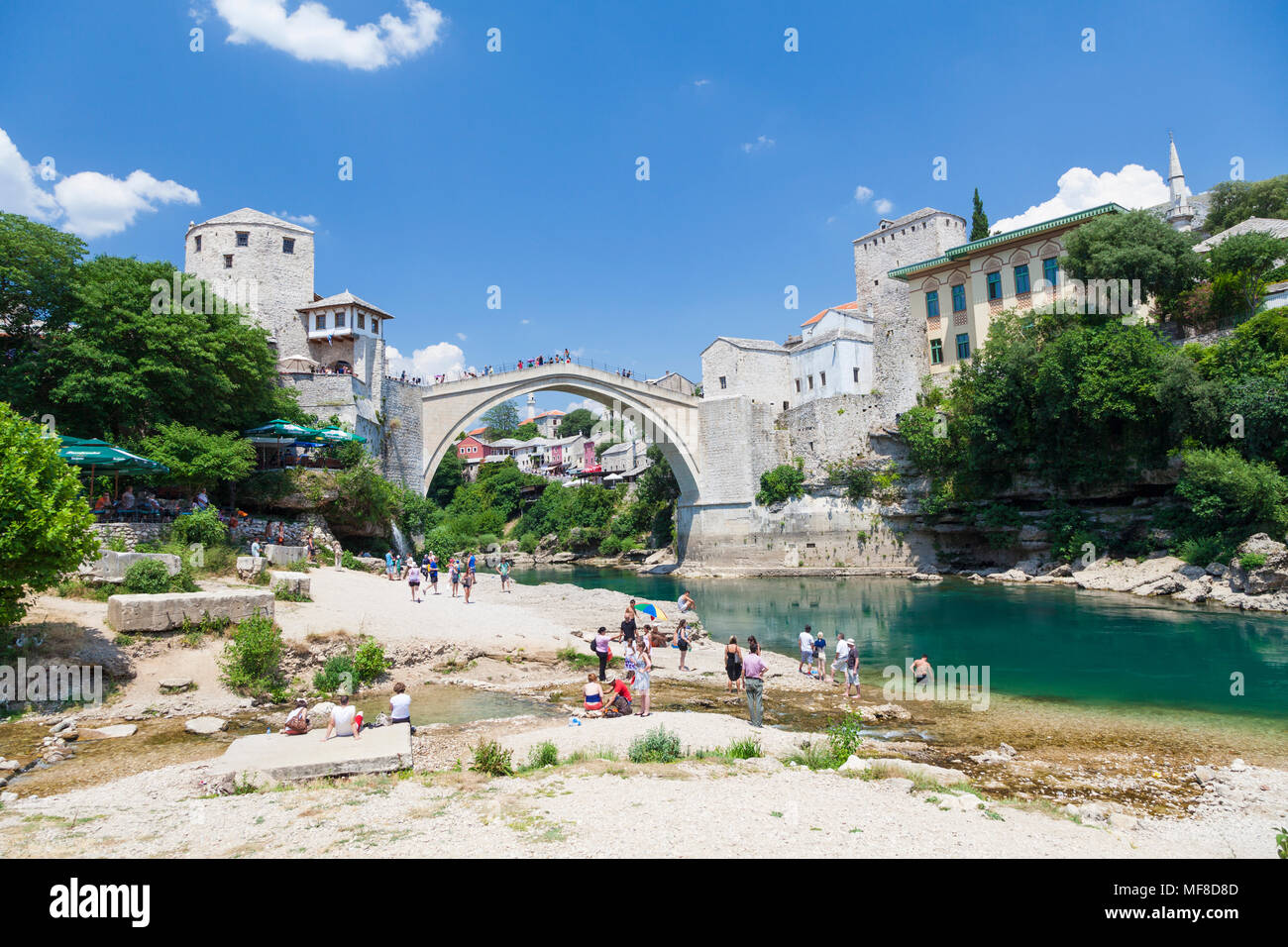 Vue depuis stari most bridge mostar bosnia Banque de photographies et d ...
