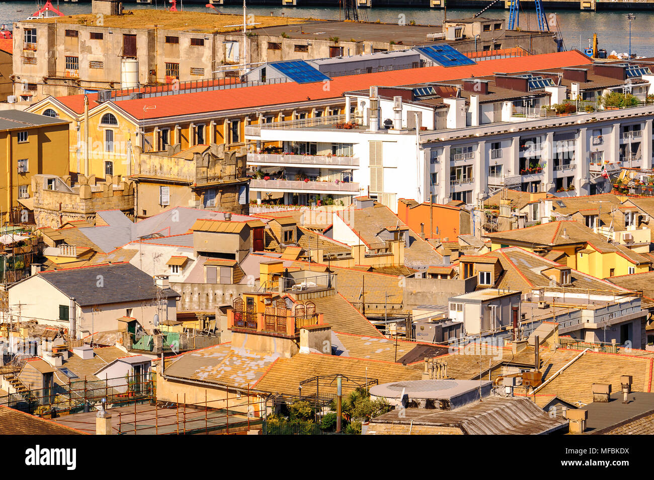 L'architecture du quartier du Vieux Port de Gênes. Gênes est la ...