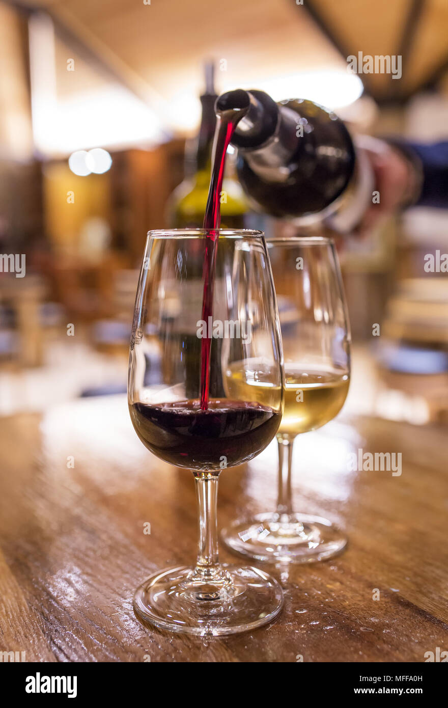 Verre de porto Banque de photographies et d’images à haute résolution ...