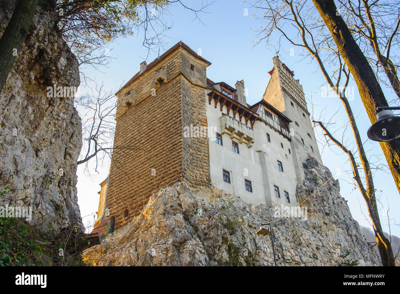 Le château de Dracula (Château de Bran), un célèbre château du Comte ...