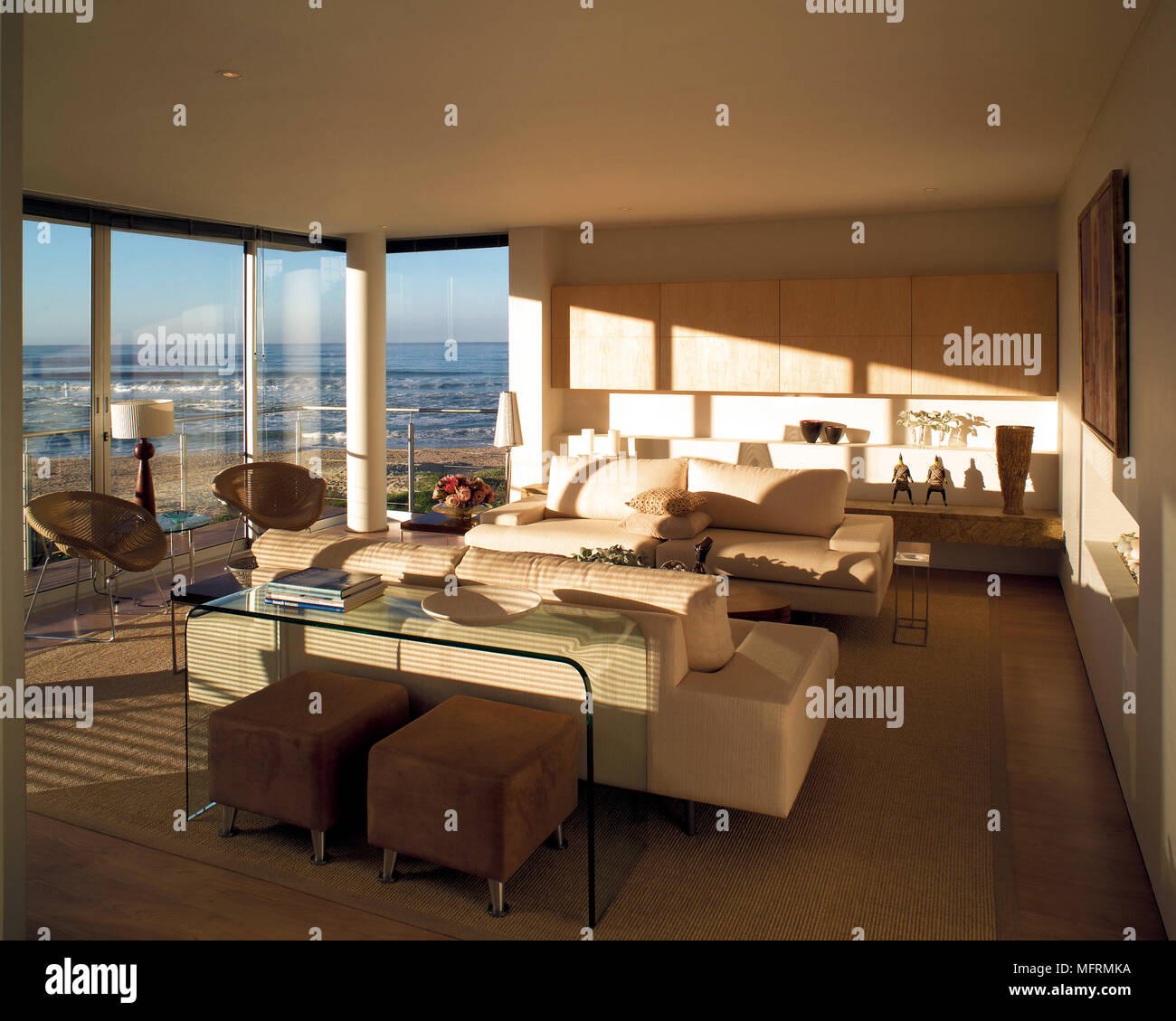 Le polyméthacrylate de méthyle Banque de photographies et d’images à ...