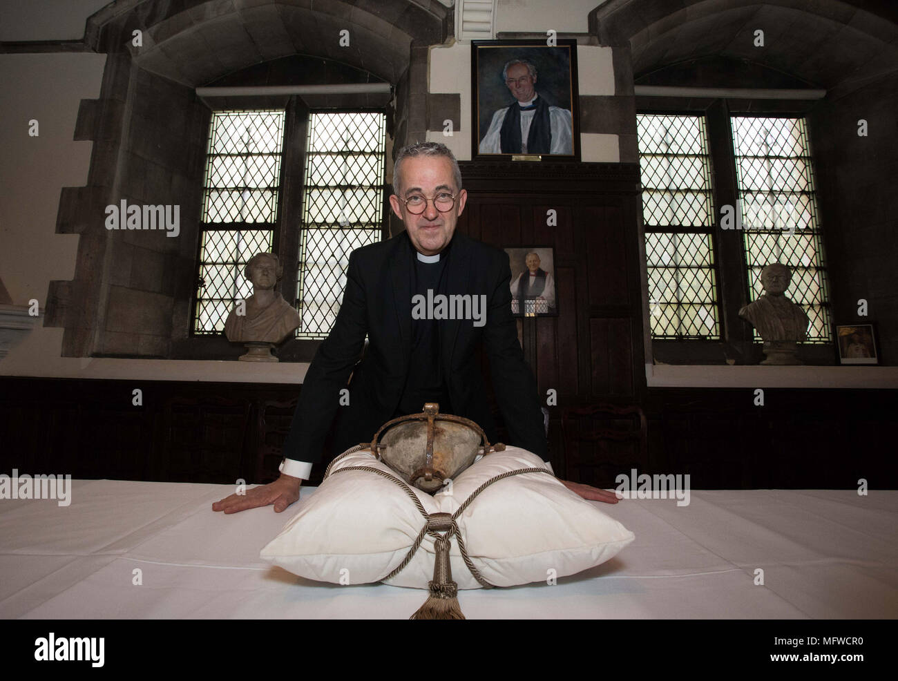 RETRANSMISE CORRECTION DE LA LÉGENDE le coeur de Laurence O'Toole est ...