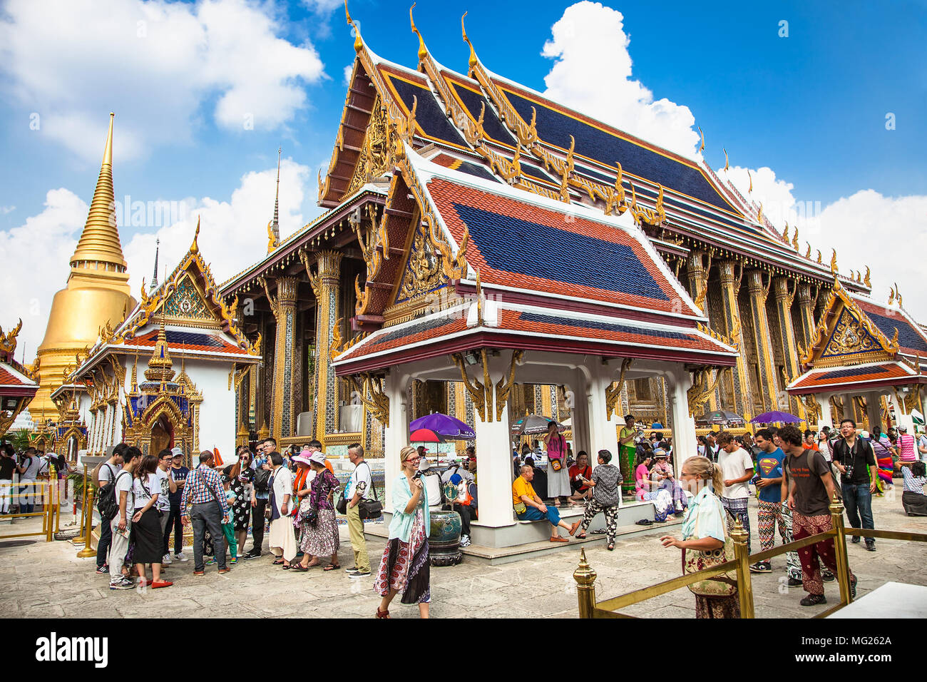 Wat phra kaeo Banque de photographies et d’images à haute résolution ...